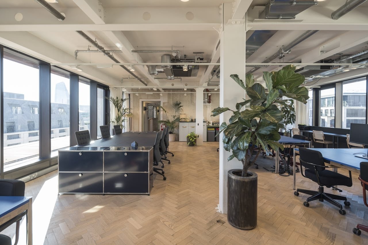Office Space to Rent - 180 Strand, London, WC2R 1AP - 1,600 sq ft | LoopNet