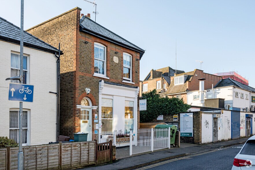 2 Acre Rd, Kingston Upon Thames KT2 6EF - The Factory | LoopNet UK