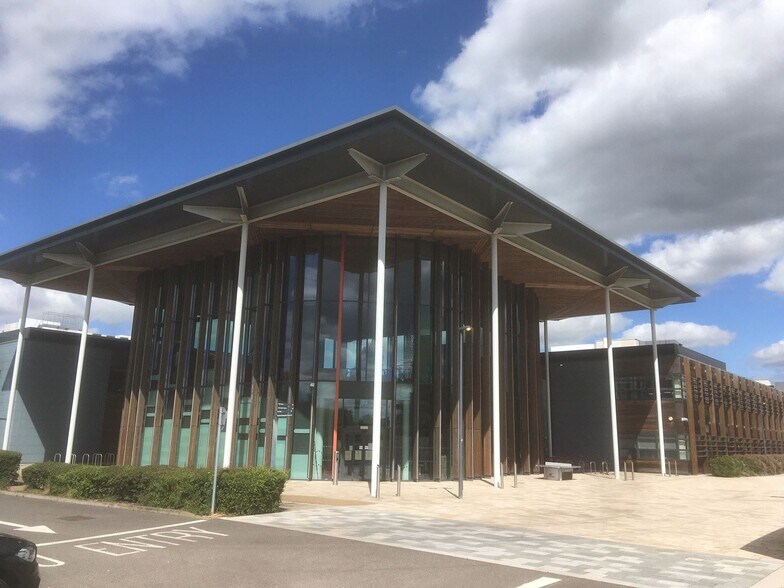 Dirac Cres, Bristol, BS16 7FR - Spark One | LoopNet UK