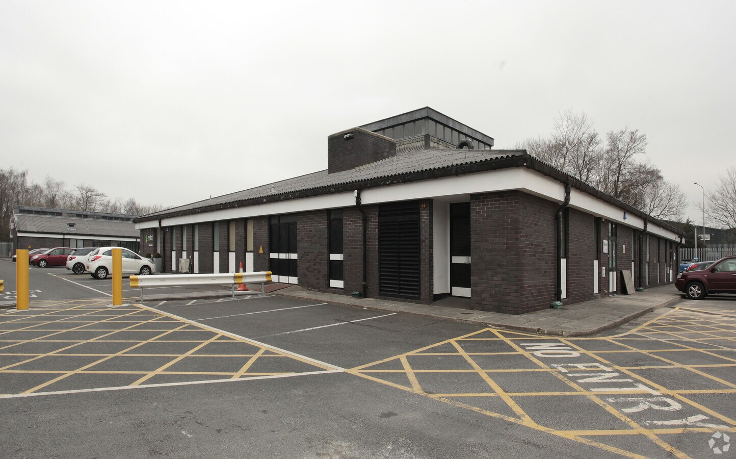 Roman Way, Preston PR2 5BB - Astra Business Centre | LoopNet UK