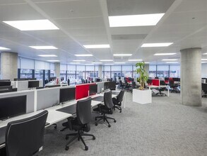 110 Queen St, Glasgow, G1 3BX - Office to Rent - 18,548 sq ft - GBR