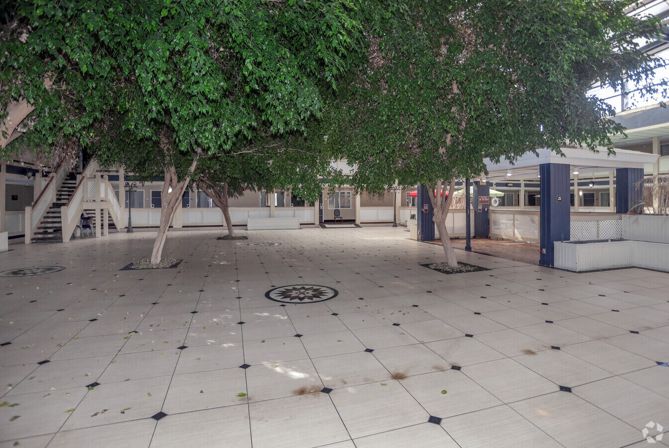 2930 Waterfront Parkway West Dr, Indianapolis 46214 | LoopNet.co.uk