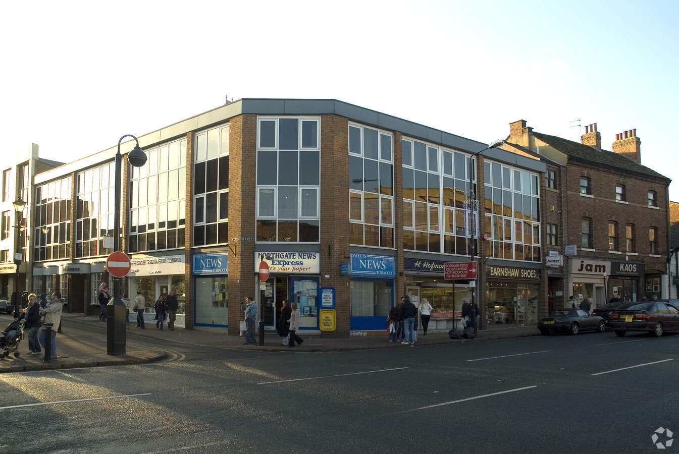 12 Northgate, Wakefield, WF1 3AA | LoopNet UK