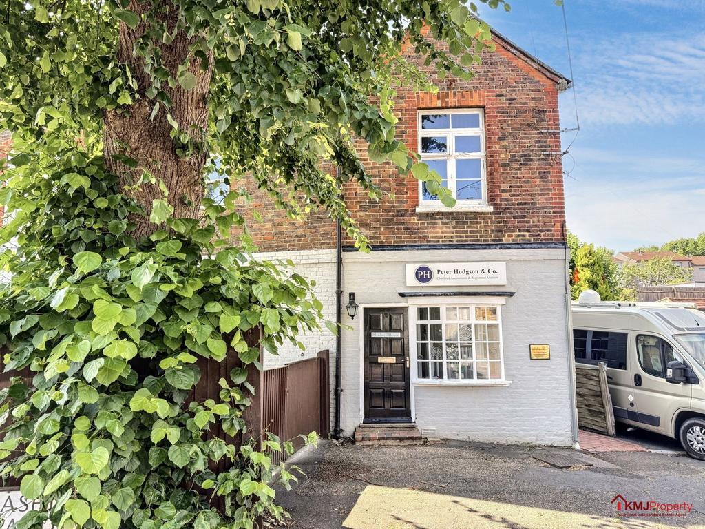 Office Property for Sale in Shadwell House, Lower Green Rd, Tunbridge ...
