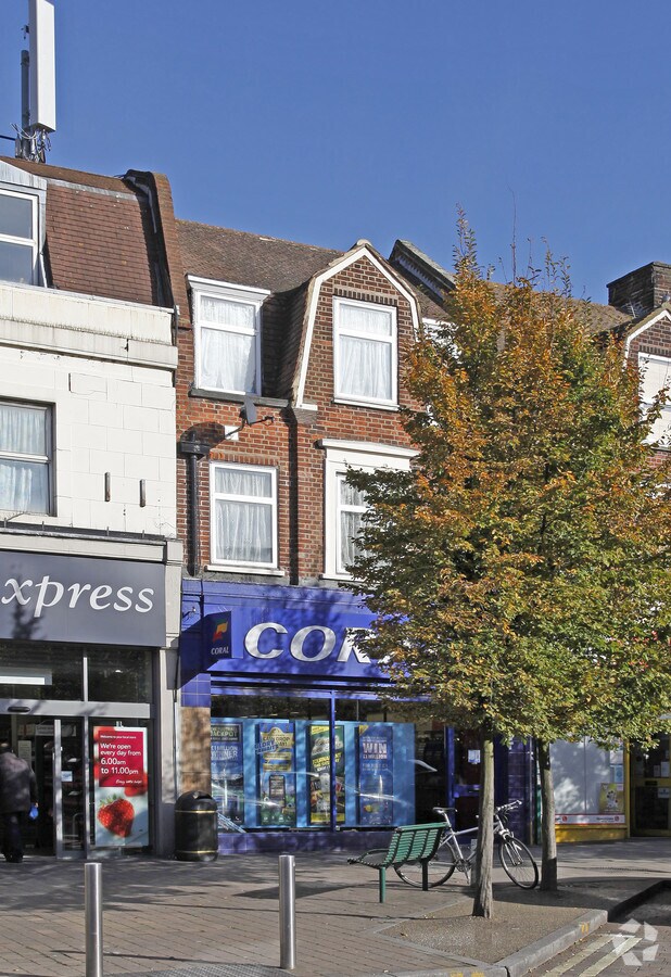 310 Neasden Ln, London NW10 0AD | LoopNet UK