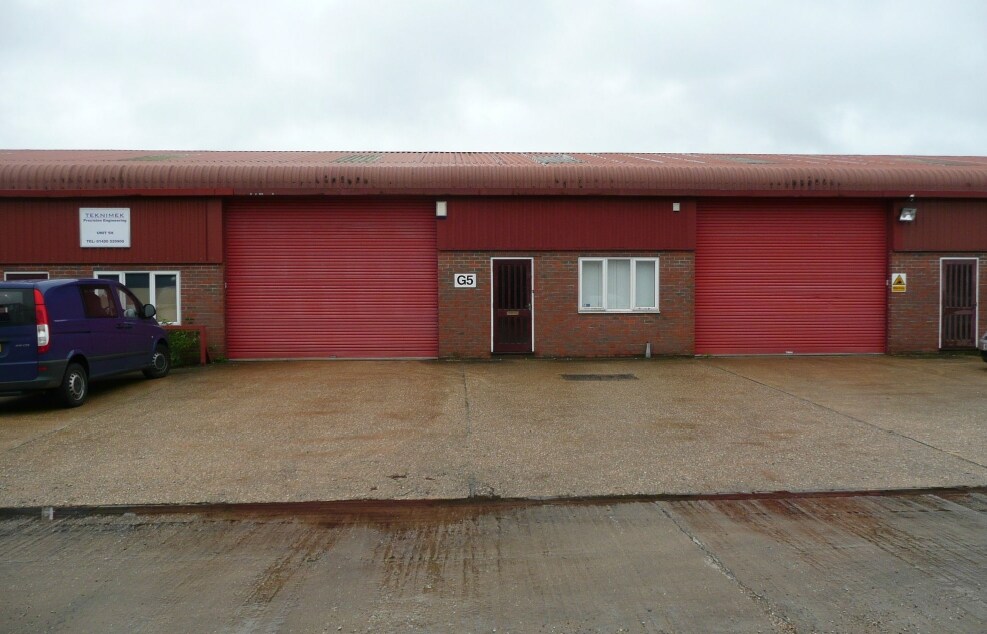 Blacknest Rd, Alton, GU34 4PX - GBR