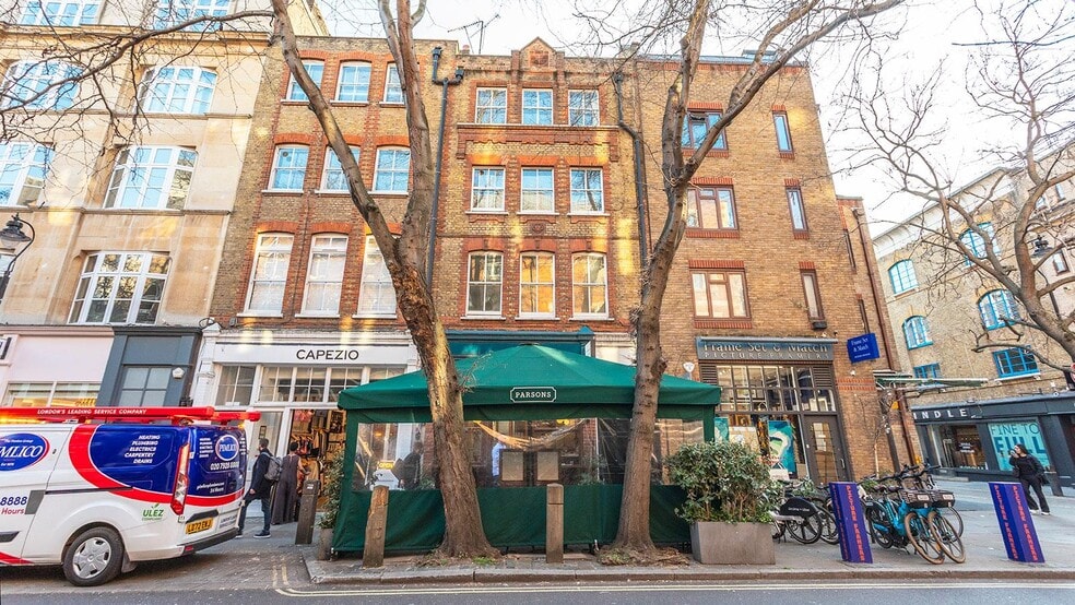 39 Endell St, London, WC2H 9BA - Retail / Shopfront Retail ...