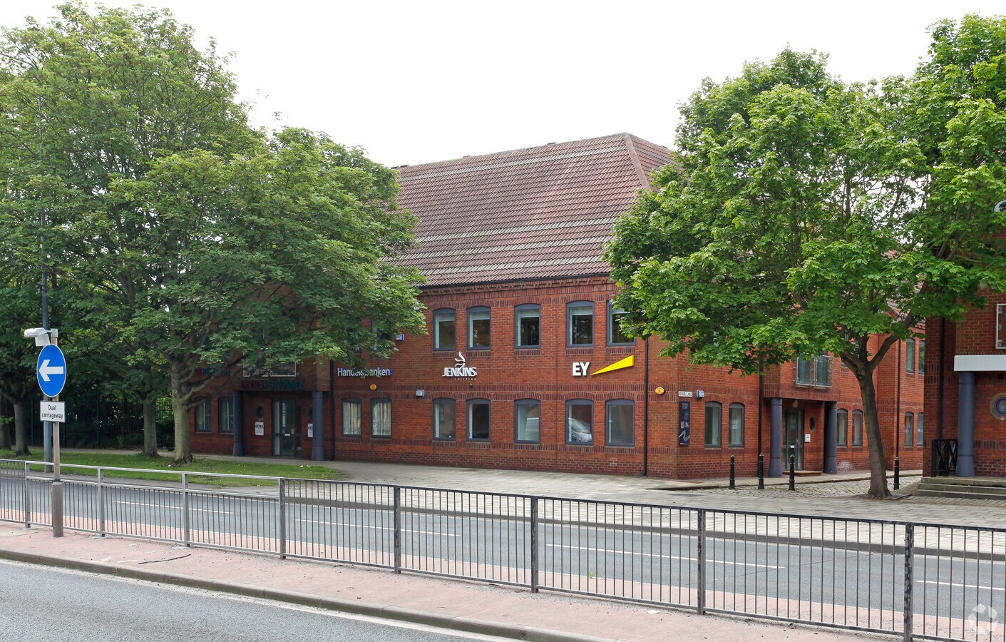 Castle St, Hull, HU1 1TJ | LoopNet UK