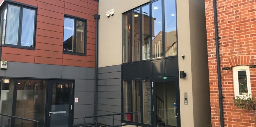 39 London End, Beaconsfield, HP9 2HW | LoopNet UK