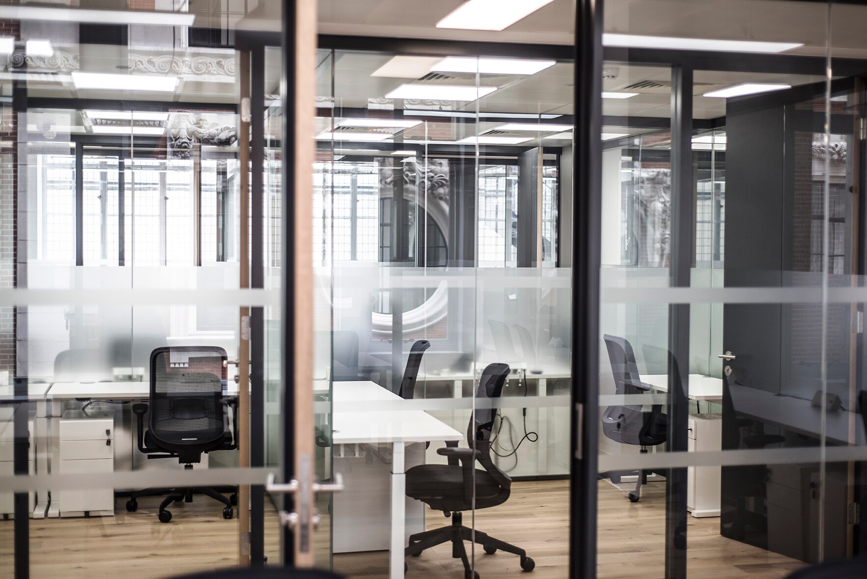Coworking Space to Rent - The Cabot, 25 Cabot Sq, London, E14 4QA | LoopNet