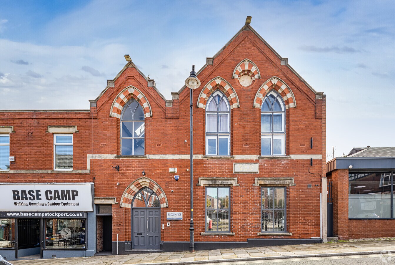 91 Lower Hillgate, Stockport SK1 3AW | LoopNet UK