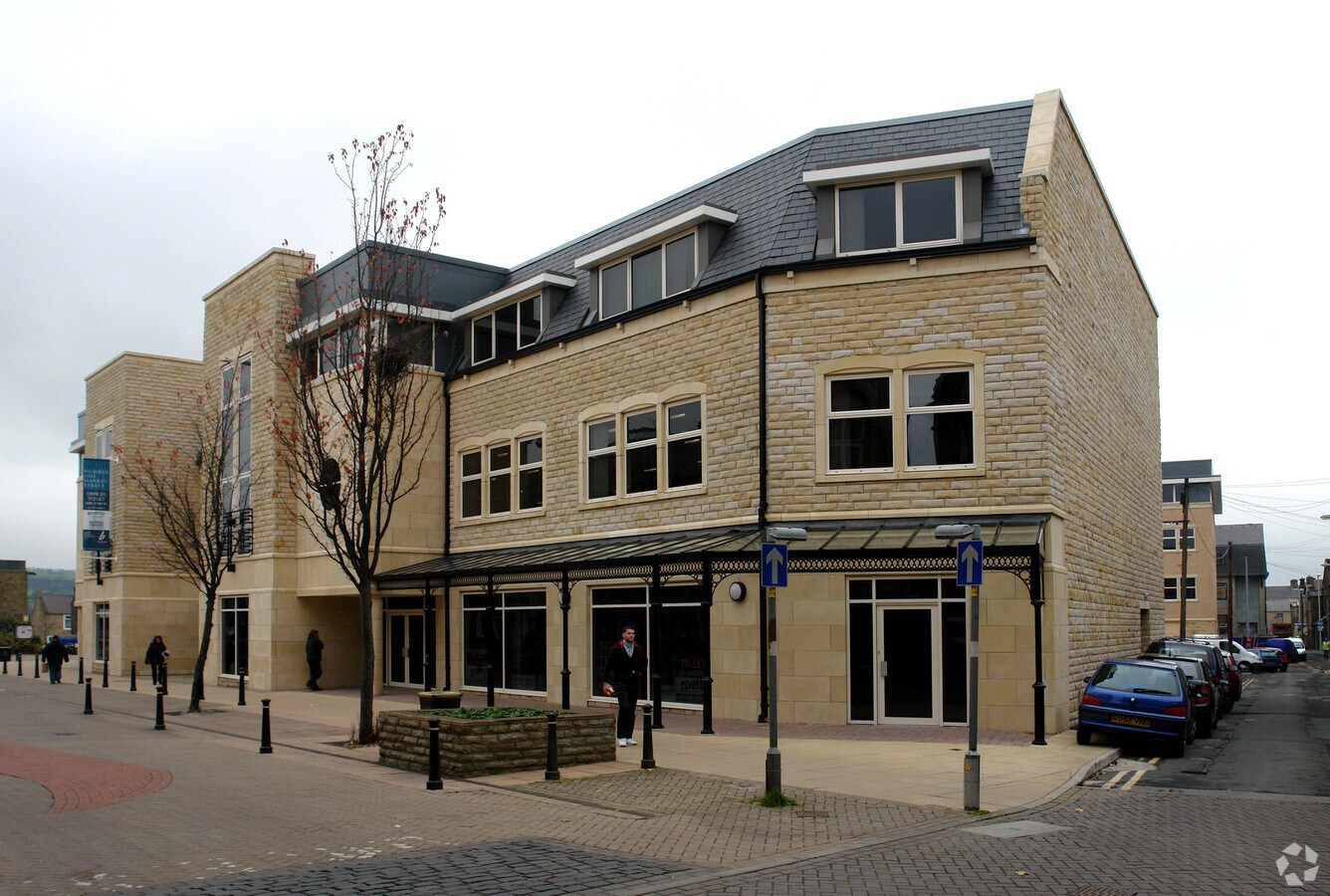 1-8 Market St, Nelson BB9 7LJ | LoopNet UK