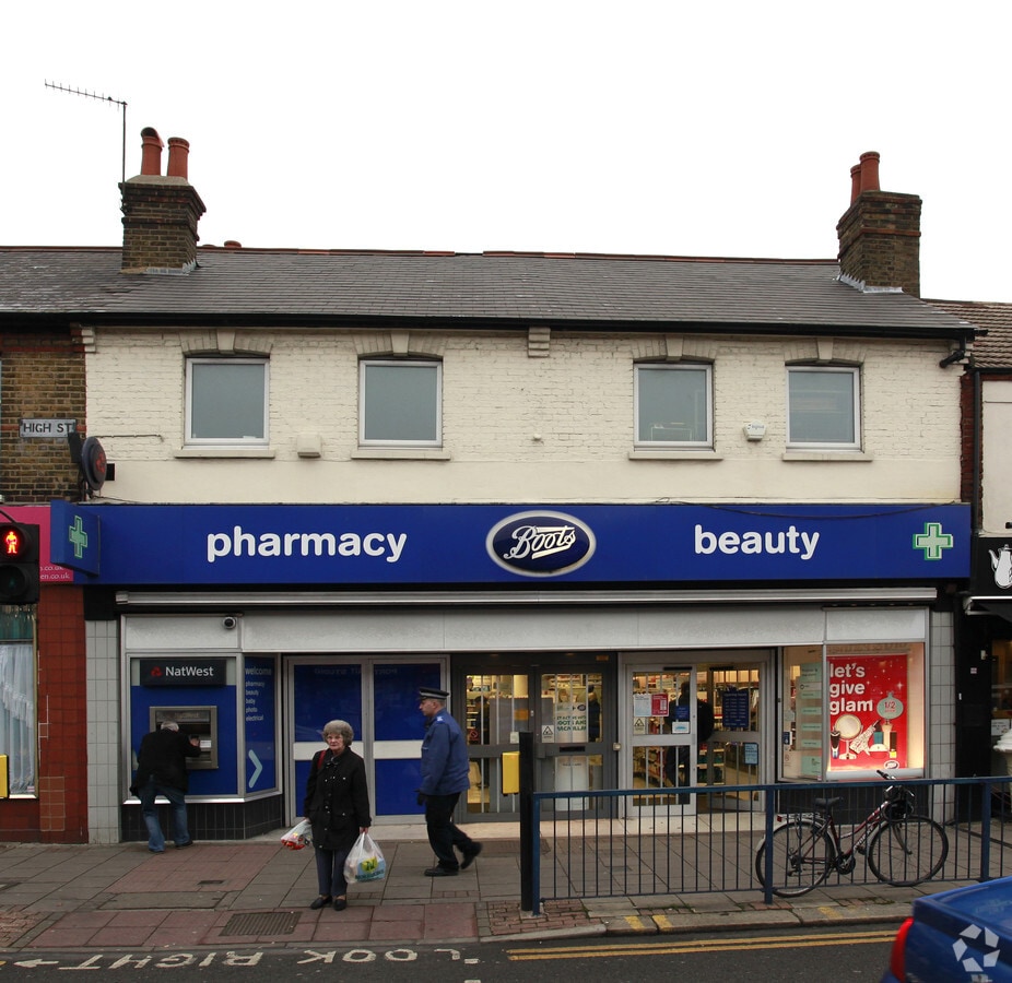 109-111 Welling High St, Welling, DA16 1TY | LoopNet UK