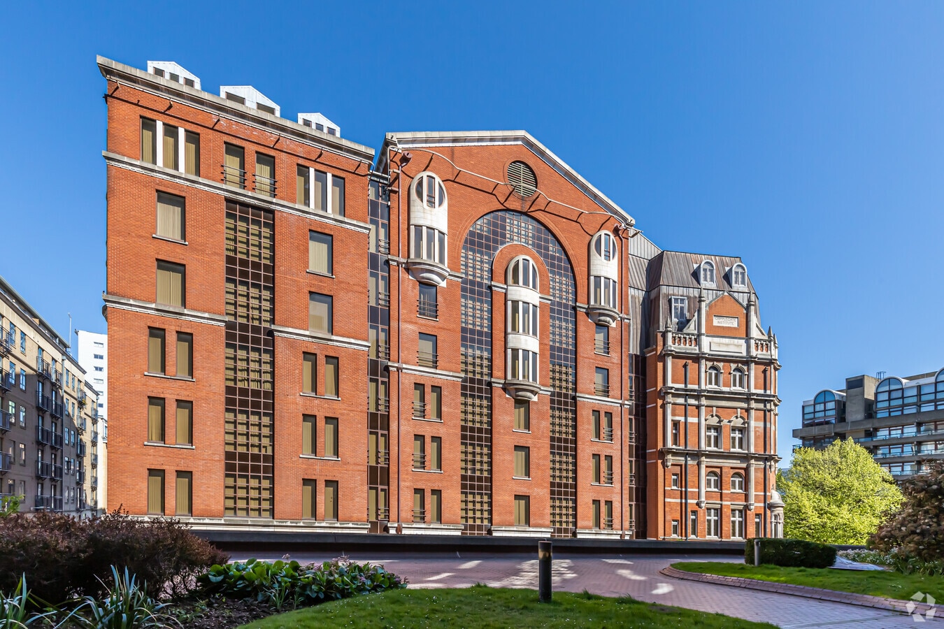 1 Golden Ln, London, EC1Y 0RR - Uno Golden Lane | LoopNet UK