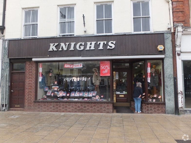 39 High Street, Evesham WR11 4DA | LoopNet UK