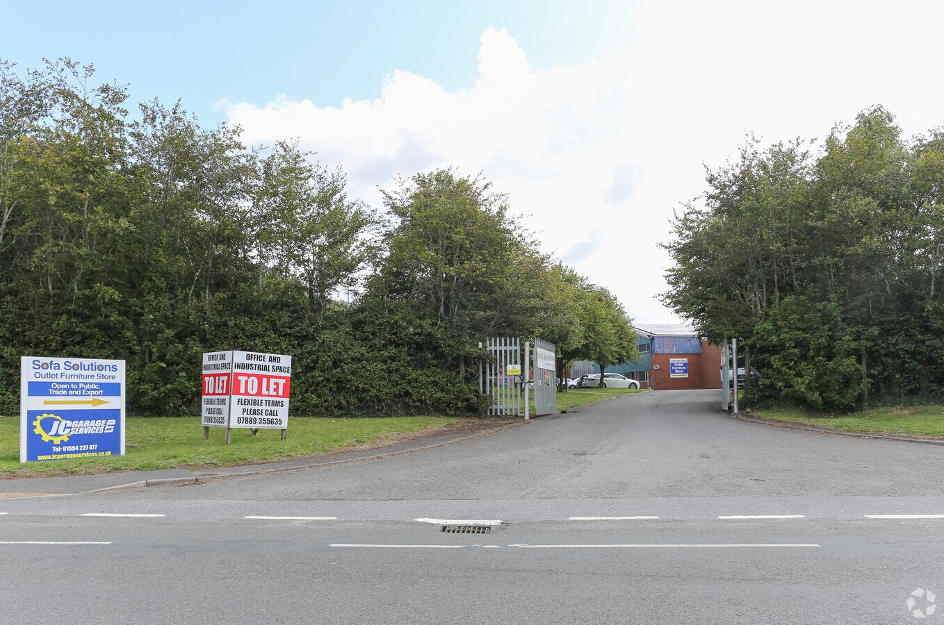 Dura Park, Yspitty Rd, Llanelli, SA14 9TD | LoopNet