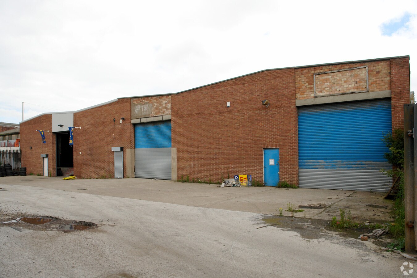 1-4 Lower Mersey Vw, Liverpool L20 8PB | LoopNet.co.uk