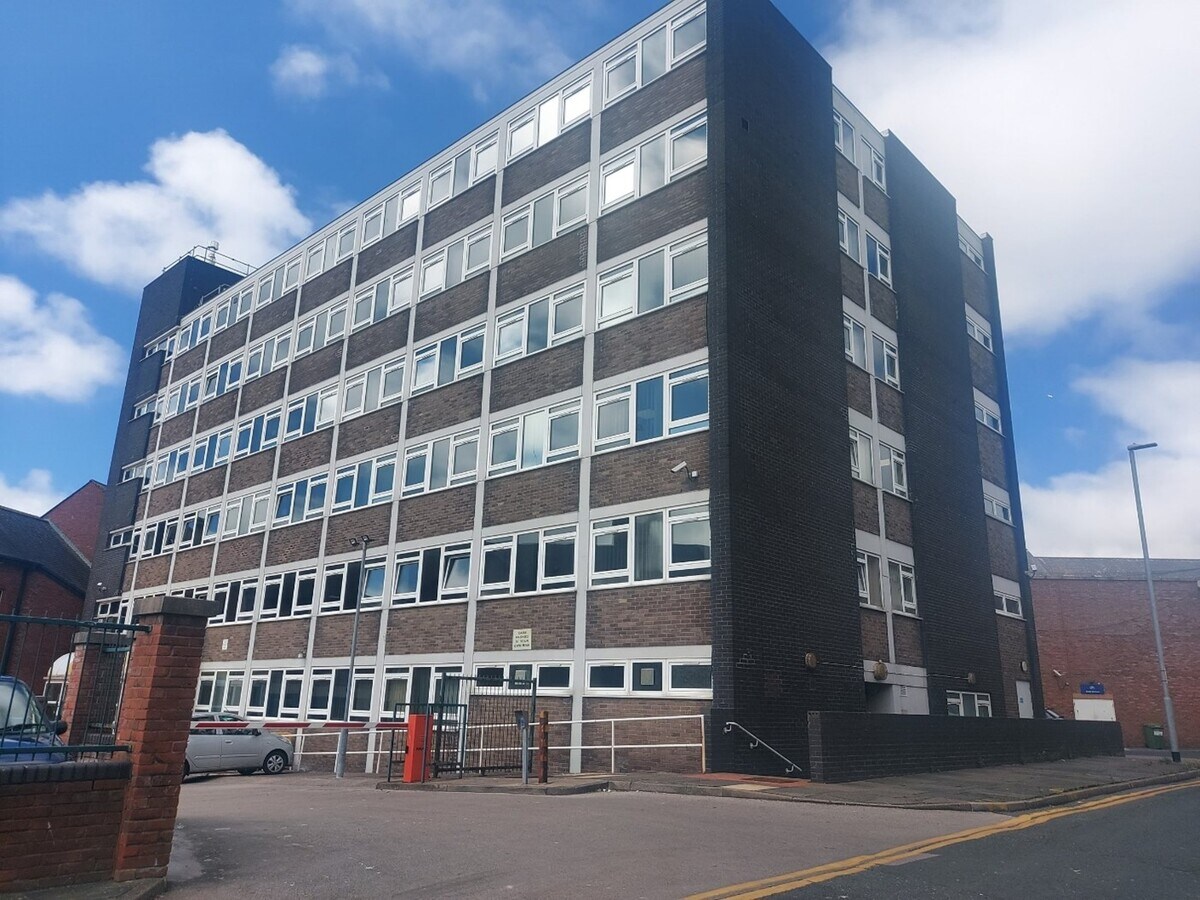 35 Portland Walk, Barrow In Furness, LA14 1DB - Phoenix House - Office ...