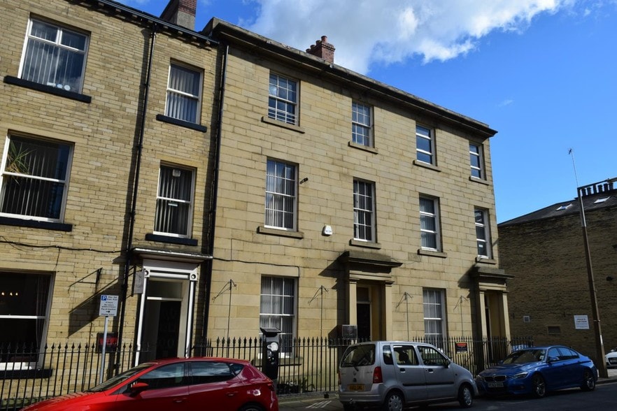 5 Harrison Rd, Halifax, HX1 2AF | LoopNet
