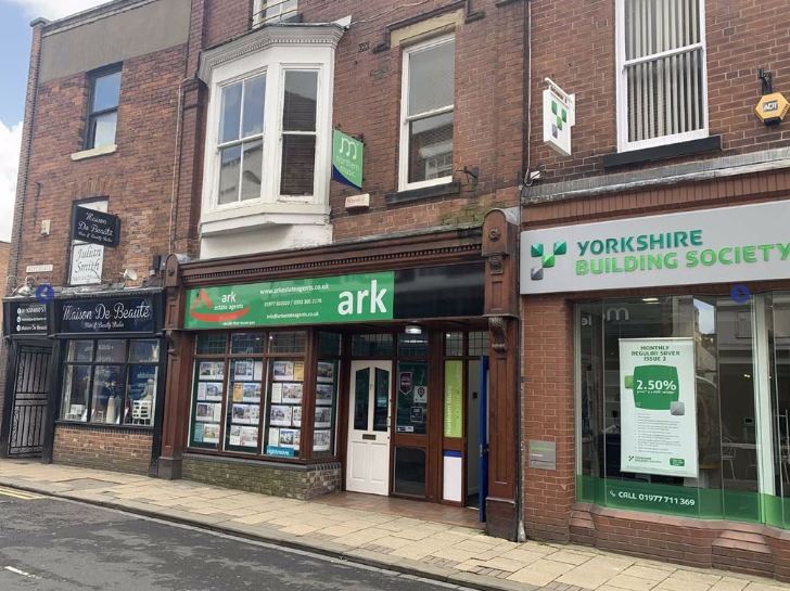 7 Ropergate, Pontefract, WF8 1LL | LoopNet UK