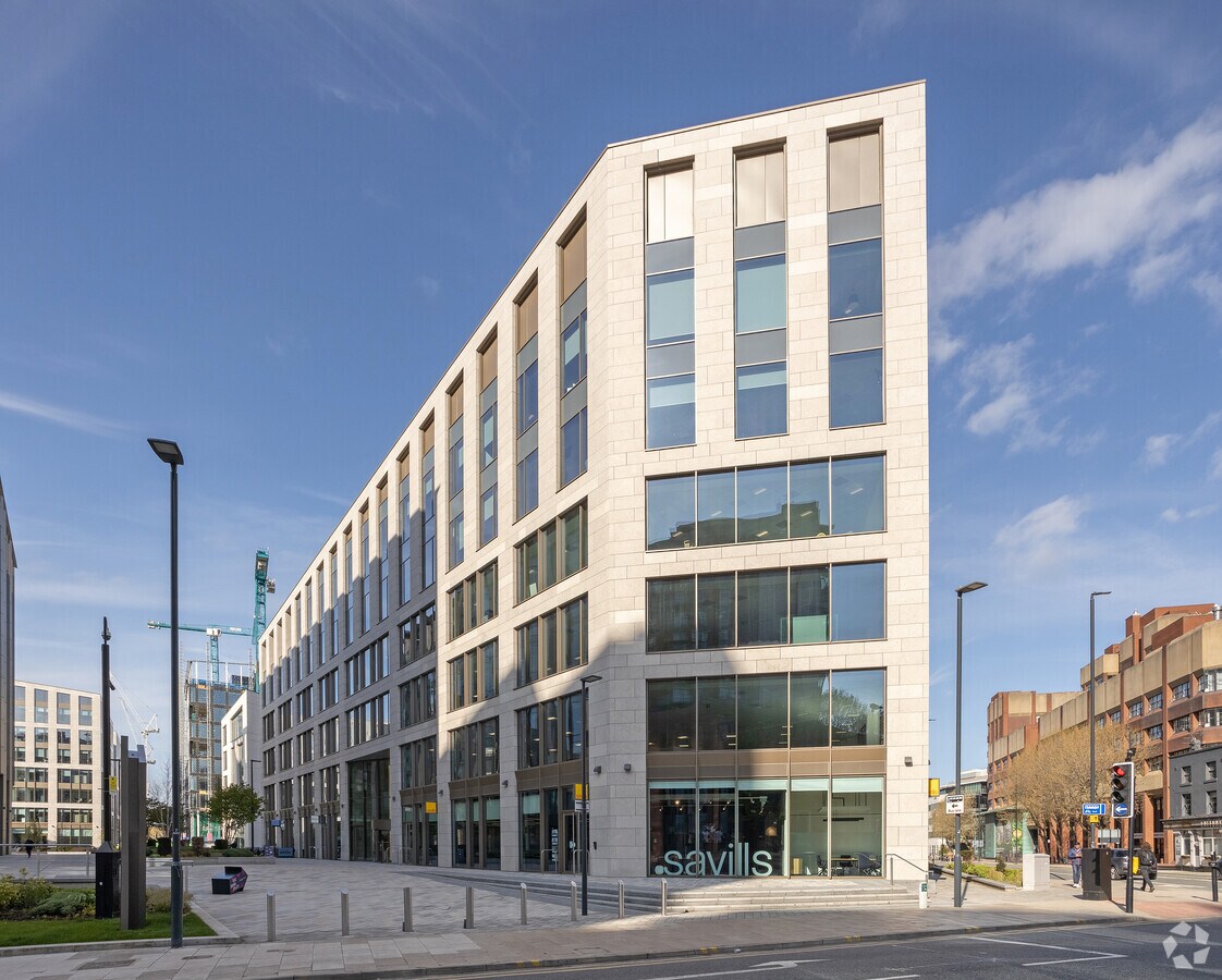 3 Wellington Pl, Leeds, LS1 4AP | LoopNet