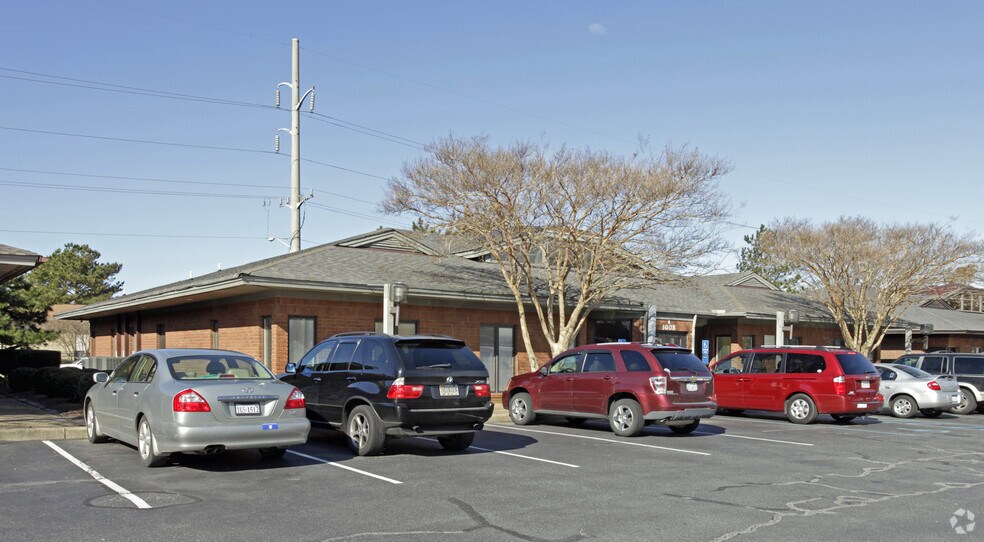 1008 First Colonial Rd, Virginia Beach 23454 | LoopNet UK