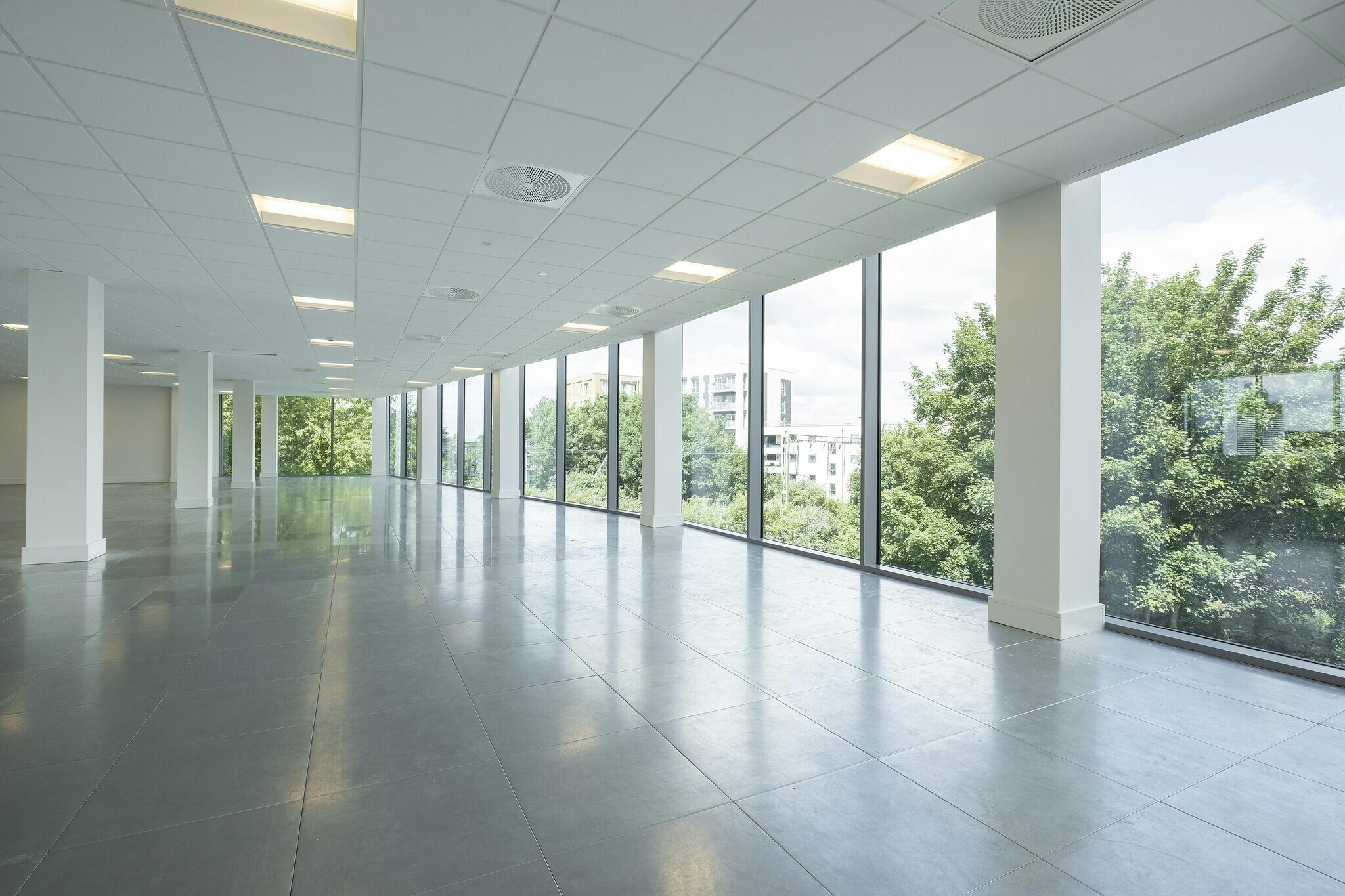 90-96 Victoria Rd, Chelmsford, CM1 1QU - Regent House - Office to Rent ...