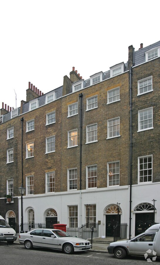 22-22A Queen Annes Gate, London, SW1H 9AA - GBR