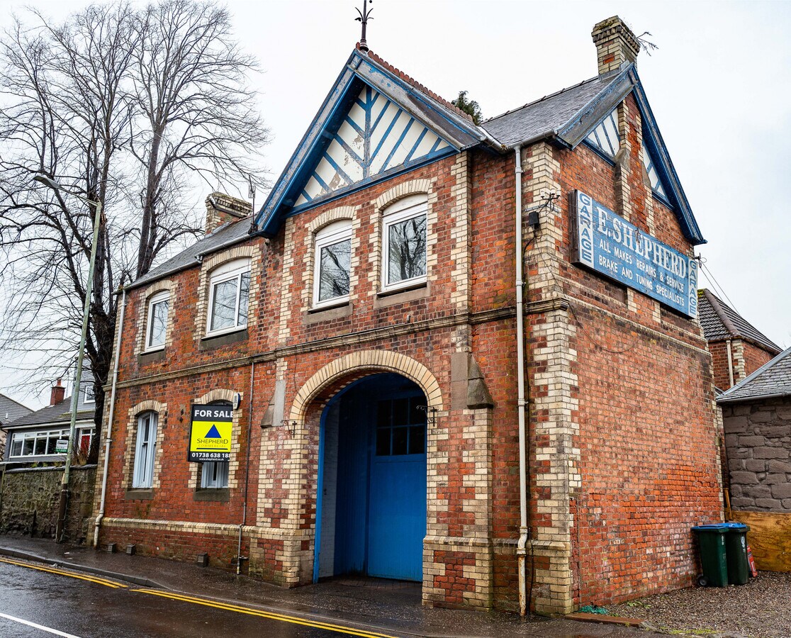 5 Isla Rd, Perth, PH2 7HG - GBR