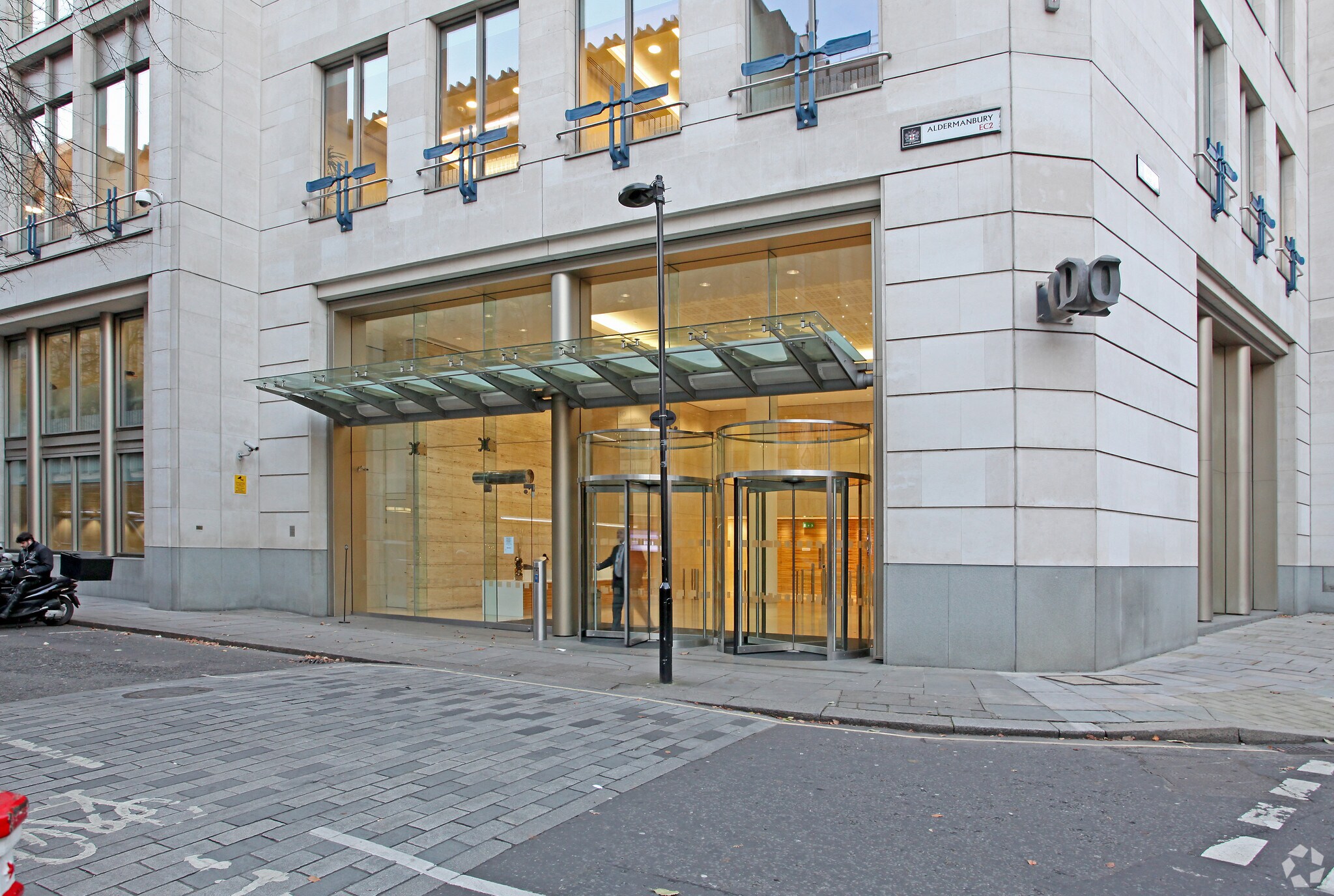 65 Gresham St, London EC2V 7NQ - Office for Rent | LoopNet.co.uk