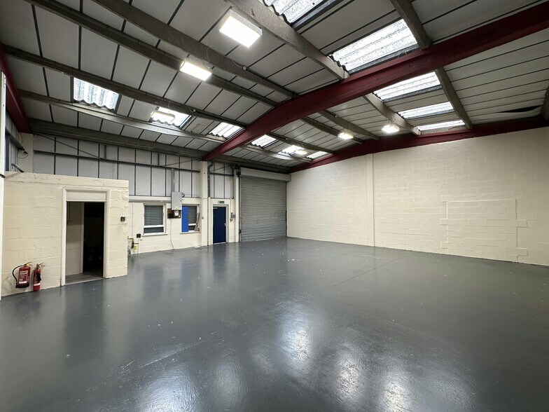 Cradley Rd, Cradley Heath, WMD B64 7RW - Lodge Forge Trading Estate - GBR