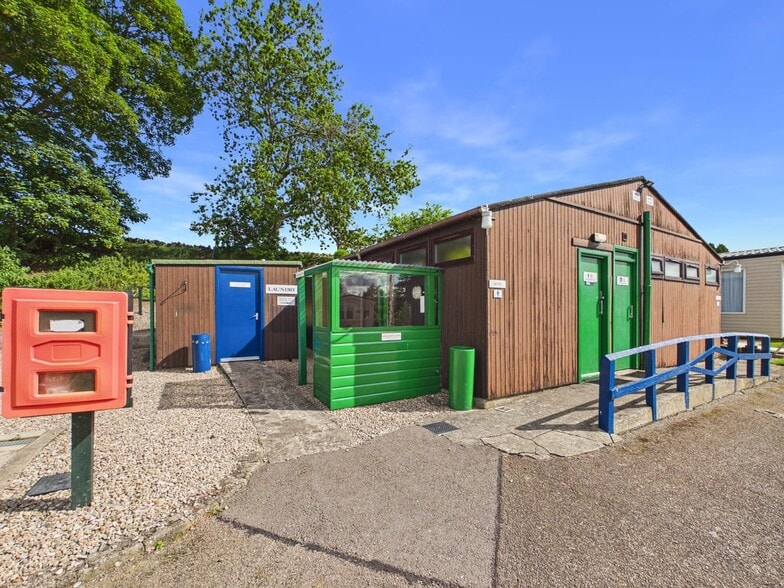 Specialist Property for Sale in Riverside Caravan Park, River Lossie ...