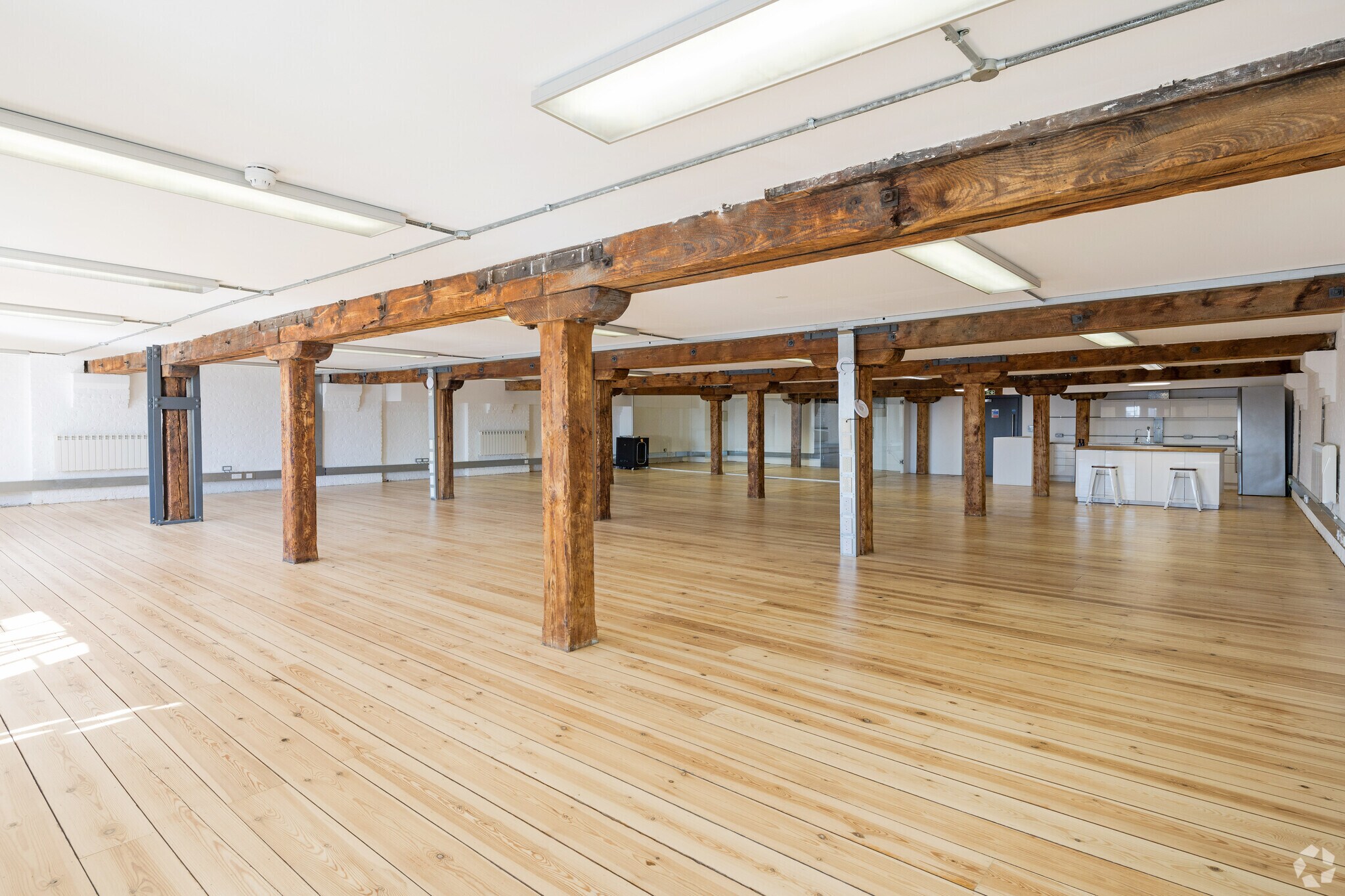 Office Space to Rent - Metropolitan Wharf, 70 Wapping Wall, London, E1W ...