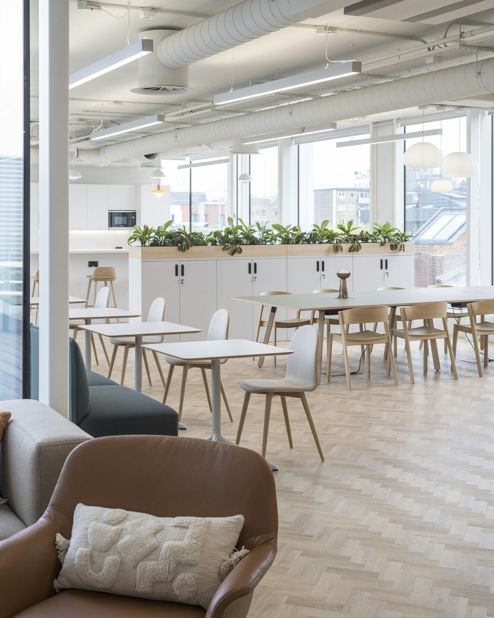 65 Goswell Rd, London, EC1V 7EN - Sutton Yard - Office to Rent - 3,632 ...
