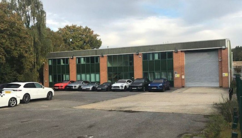 Pincents Kiln, Reading, RG31 7SD - Industrial for Lease | LoopNet UK