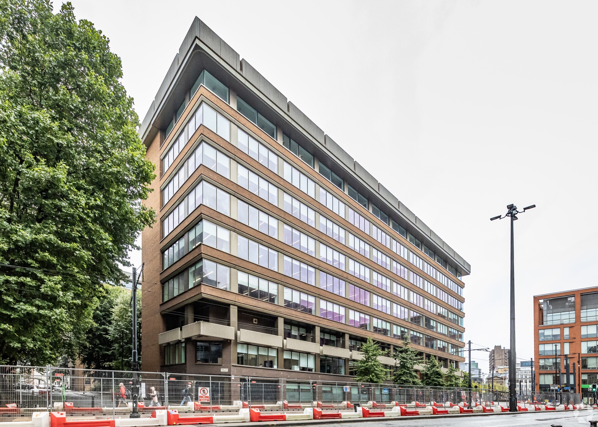 Office Space to Rent - Westminster House, 11 Portland St, Manchester ...