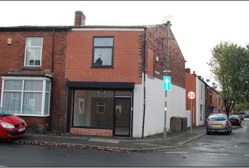 206 Lyons Ln, Chorley, PR6 0PT - Retail for Lease | LoopNet UK