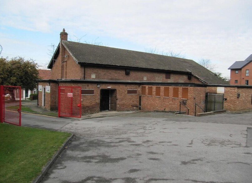 Swarcliffe Dr, Leeds, LS14 5AW | LoopNet UK