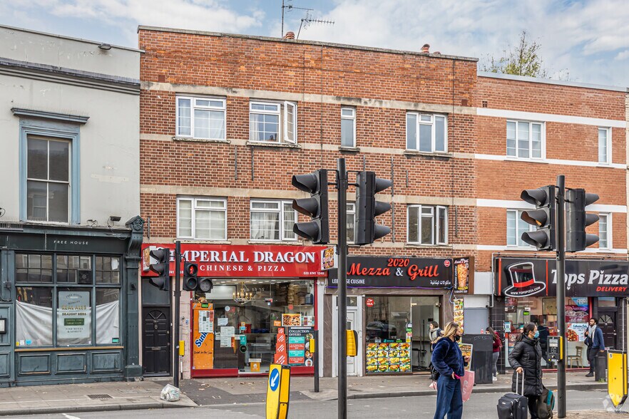 78-78A Fulham Palace Rd, London, W6 9PL - GBR