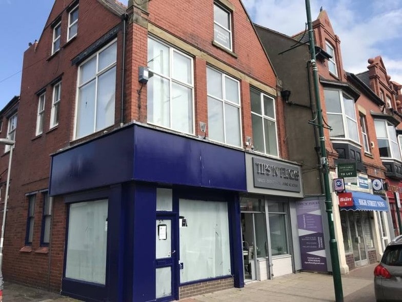 71 High St, Prestatyn LL19 9AH | LoopNet UK