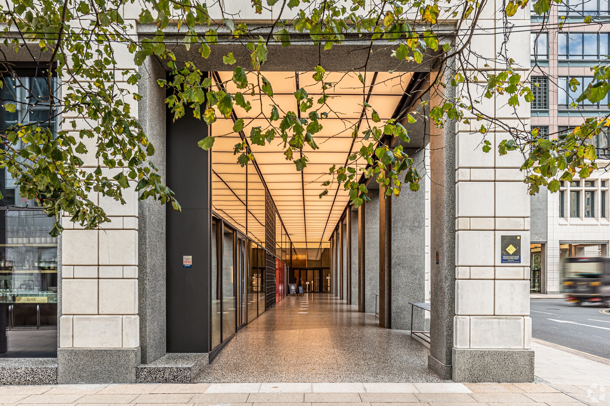 Office Space to Rent - The Cabot, 25 Cabot Sq, London, E14 5AB - 28,146 ...