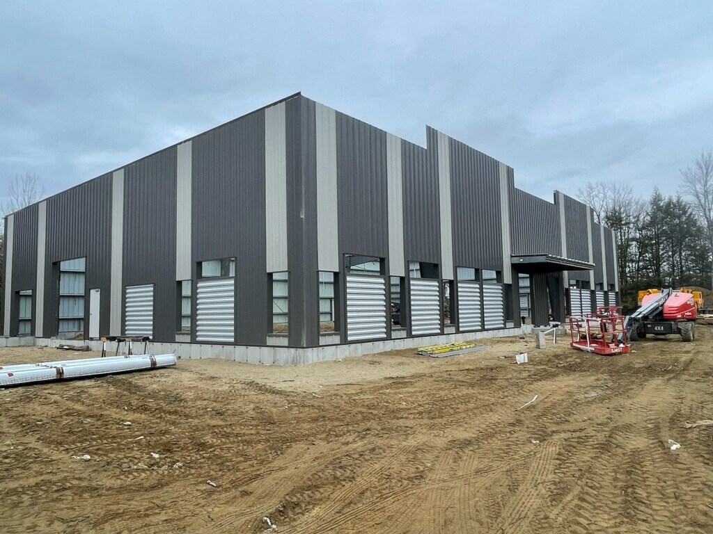 70 Haigis Parkway, Scarborough, ME 04074 - USA