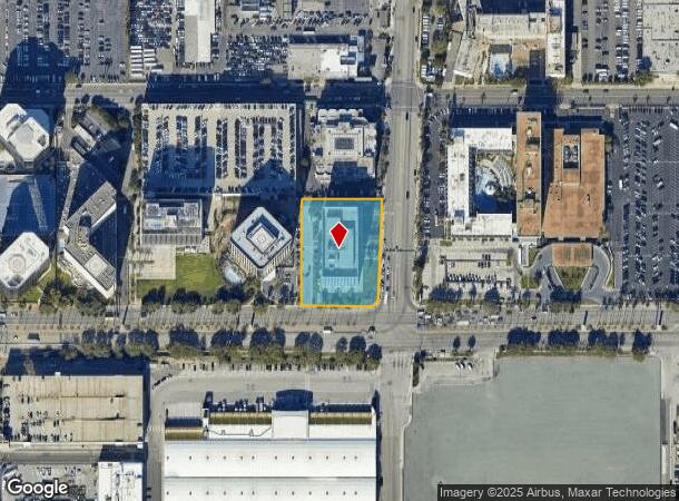 5901 W Century Blvd, Los Angeles, CA 90045 - Property Record | LoopNet UK